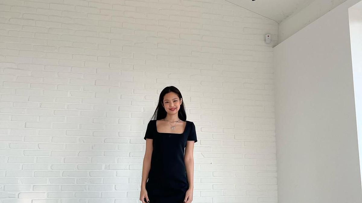 13 Potret BLACKPINK Kenakan Little Black Dress, Mana Tampilan Cewek ...