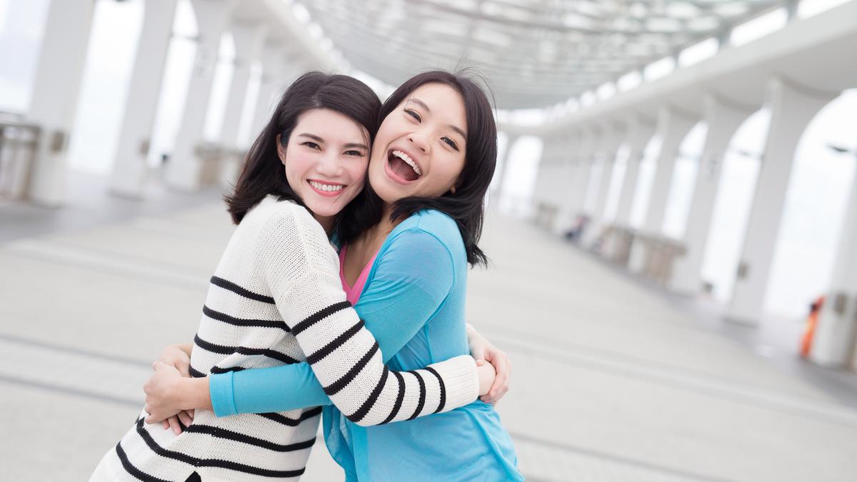 6 Alasan Mengapa Pelukan Penting Bagi Kesehatan Secara Keseluruhan