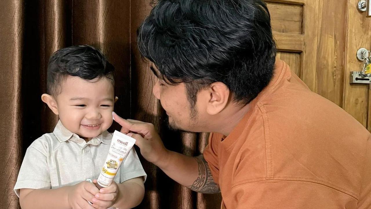 Kedekatan Abe Cekut dan Papinya Jadi Sorotan Netizen TikTok, Ini 5 ...