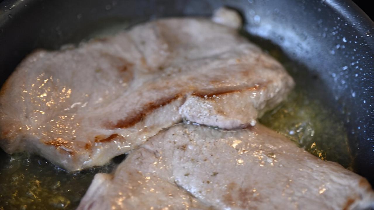 3 Cara Memasak Daging Paling Aman untuk Mempertahankan Nutrisi dan ...