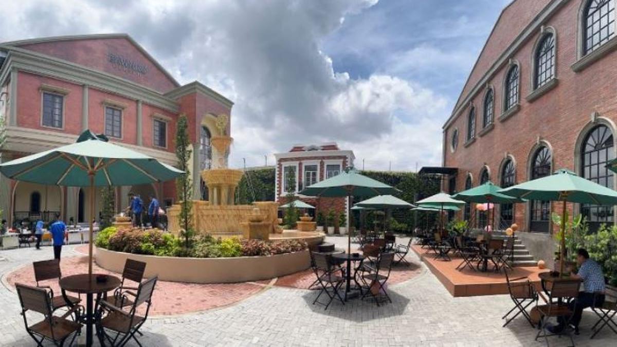 Kafe Unik dan Kekinian Bergaya Klasik Eropa di Surabaya