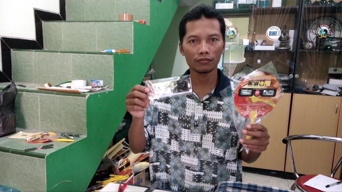 Raup Untung Ratusan Juta Rupiah dari Gerhana Matahari Total - News Liputan6.com