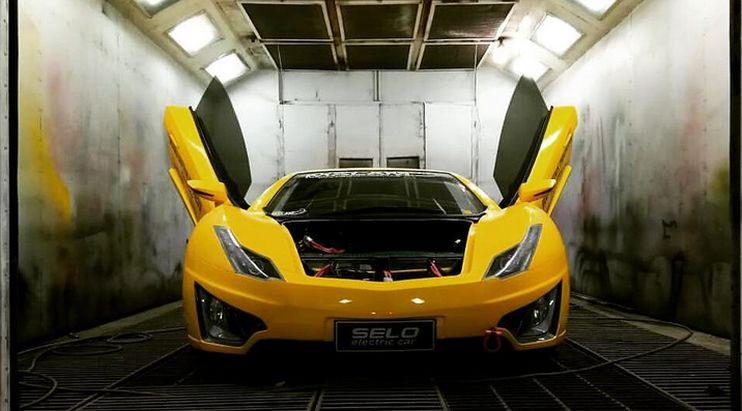 Keren, Mobil Listrik Tesla Semakin Kencang dan Canggih - Otomotif ...