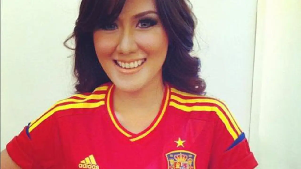 6 Foto Jadul Rey Utami Sebelum Kasus 'Ikan Asin', Bikin Pangling - Hot ...