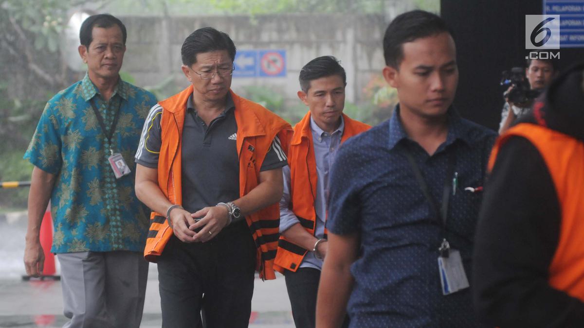 FOTO: KPK Kembali Periksa Empat Tersangka Kasus Suap PT KS - Foto ...