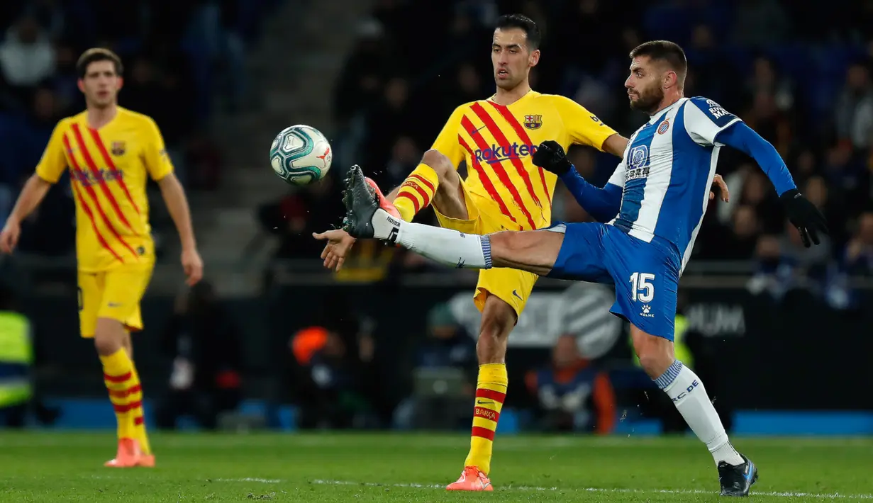 FOTO: Barcelona Ditahan Imbang Espanyol - Foto Liputan6.com