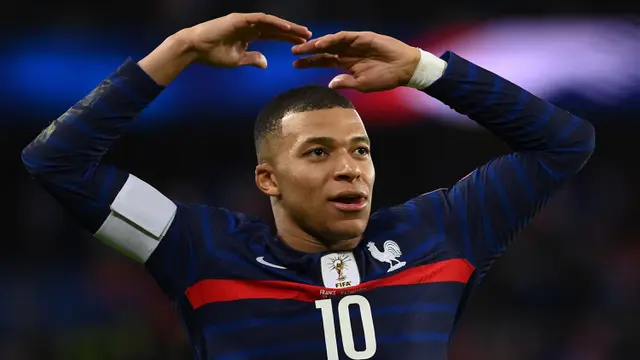 Cetak 4 Gol, Kylian Mbappe Samai Rekor 63 Tahun Just Fontaine di Timnas Prancis - Bola Liputan6.com