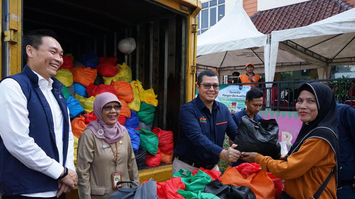 Jelang Ramadan, Aksi Nyata Bagi-Bagi 3.000 Paket Sembako Murah untuk ...