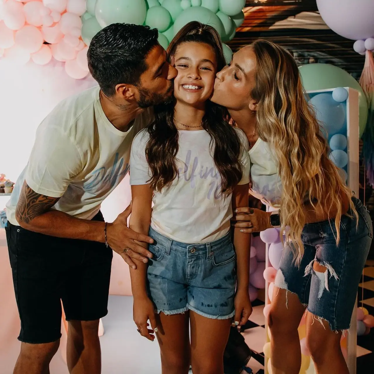 5 Potret Manis Delfina Suarez Bareng Sang Ayah, Pesepak Bola Luiz Suarez yang Memberinya Nama ...