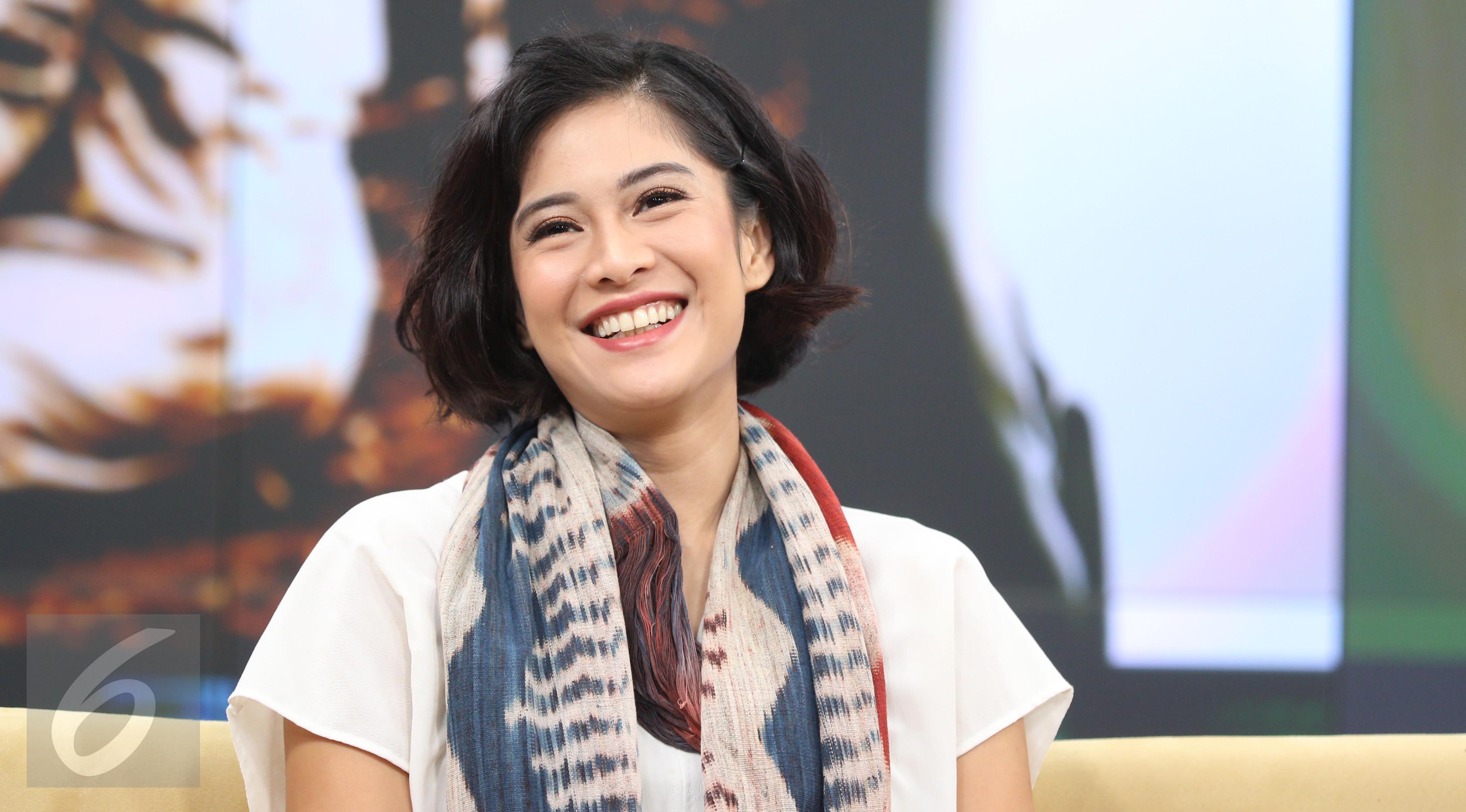 Hari Anak Nasional, Dian Sastro Kutip Ucapan Presiden AS - ShowBiz ...