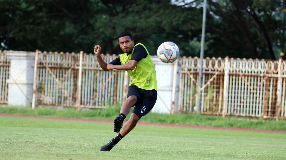 Tak Temui Kendala di Persikabo, Syafril Lestaluhu Sambut BRI Liga 1 ...