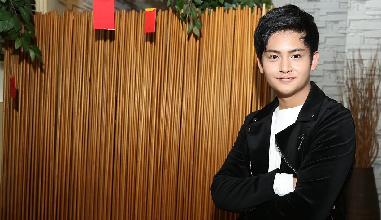 Randy Martin Luangkan Waktu untuk Promo Single Baru - Photo Fimela.com