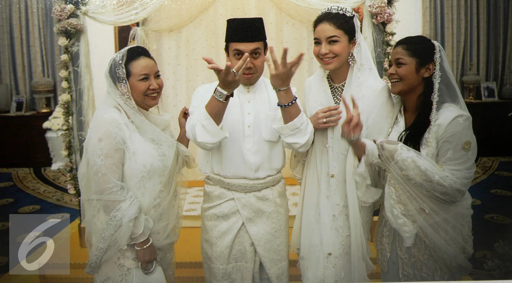 Bikin Klepek-Klepek, Manohara Kini Makin Langsing dan Seksi - ShowBiz ...