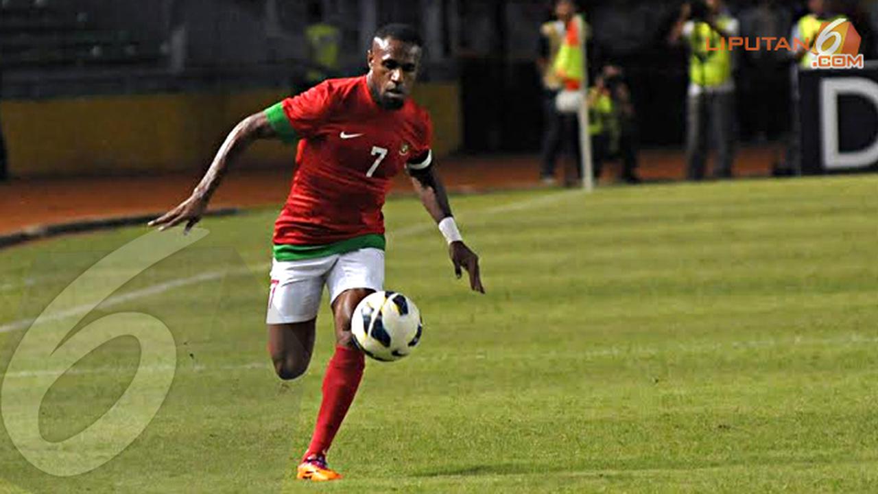 Boaz Solossa Dipuji Pelatih Baru Timnas