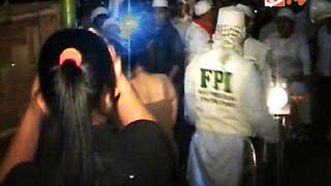 FPI "Sweeping" Tempat Hiburan Malam - News Liputan6.com