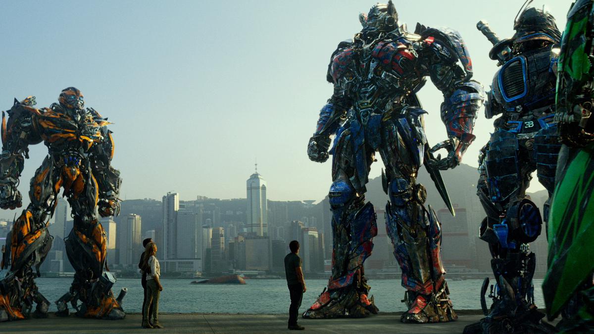 Film Asal Usul Transformers Bertempat di Planet Cybertron - ShowBiz ...