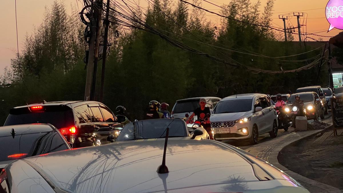 MTI: Bali Makin Macet, Angkutan Umum Digeser Kendaraan Pribadi