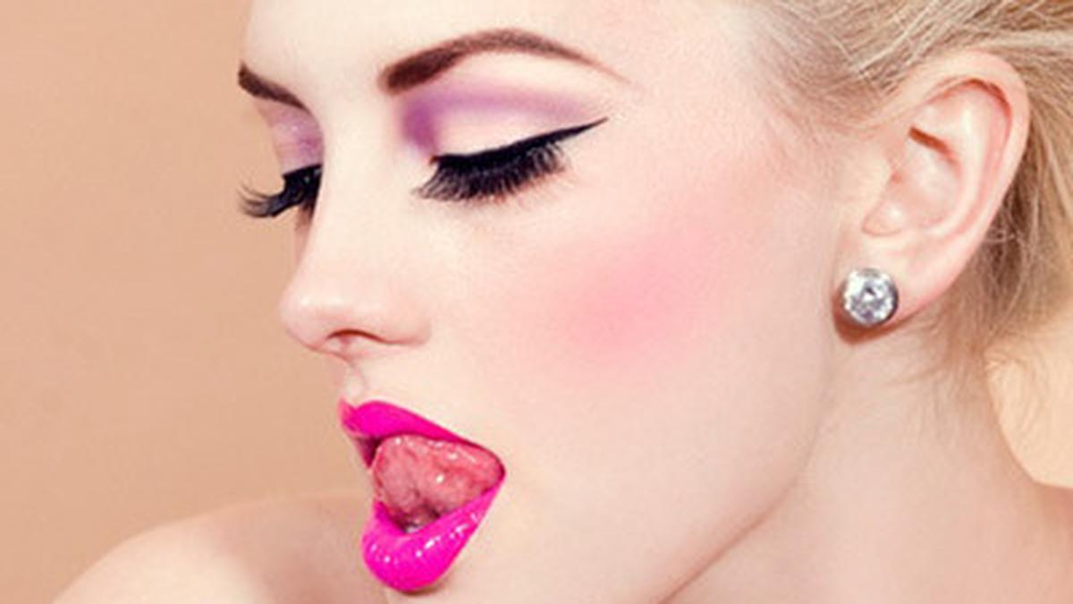 Flirty Pink, Warna Lipstick yang Harus Kamu Coba Sekarang