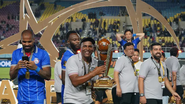 Cerita di Balik Layar Arema FC Juara Piala Presiden 2024: Dendi Santoso ...