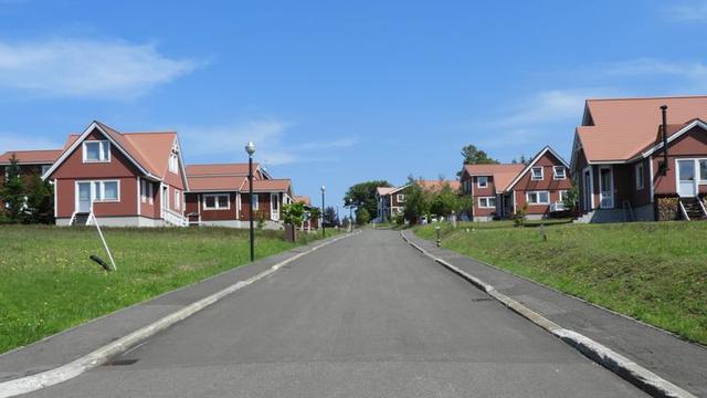 6 Potret Keindahan Perbukitan Swedia di Jepang, Bak Negeri Dongeng ...