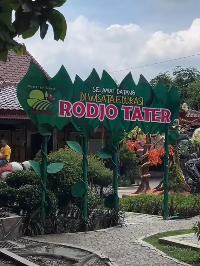 Main Air ke Rodjo Tater Tegal, Rekomendasi Tempat Wisata di Liburan ...