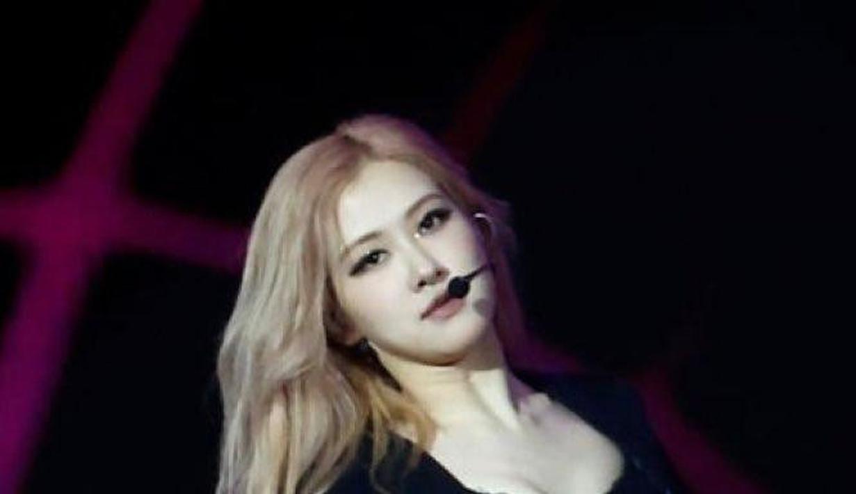 8 Gaya Keren BLACKPINK Jadi Artis K-Pop Pertama Tampil di Coachella sebagai Headliner - Photo ...