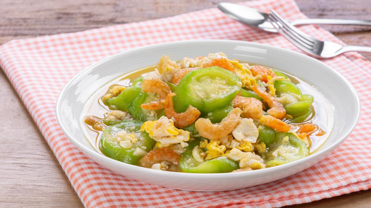 Resep Mudah Memasak Sayur Oyong agar Tetap Sehat dan Lezat