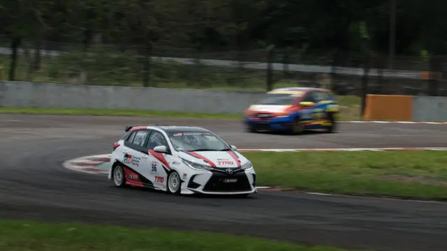 3 Mobil Balap Toyota Gazoo Racing Indonesia Menang dalam Ajang Balap ...