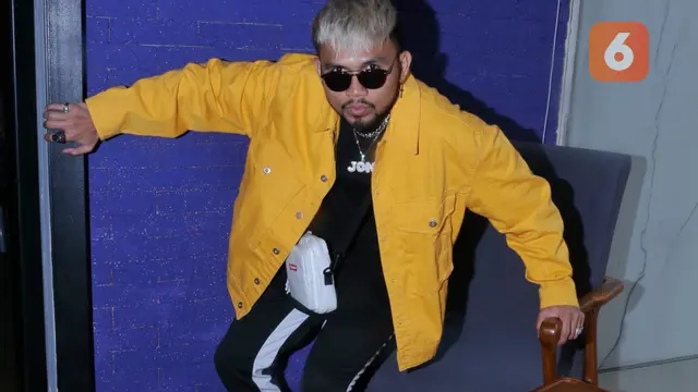 Roy Ricardo Antusias Videoklip Lagu Terbarunya Dilihat 1 Juta Penonton ...