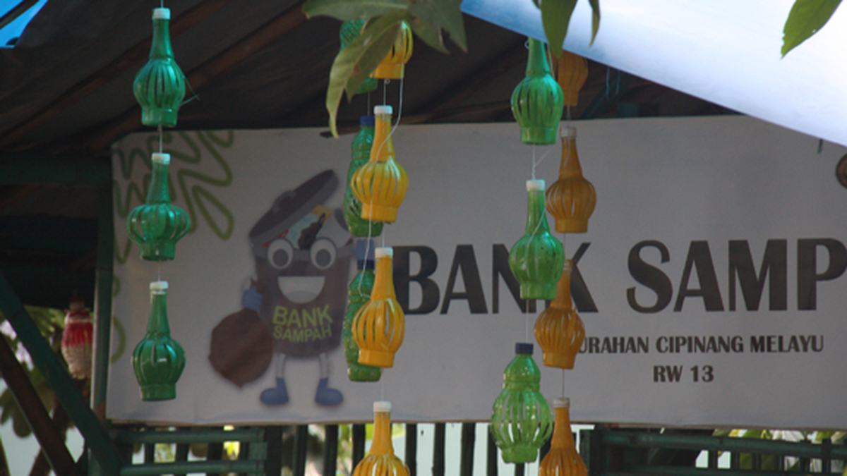 Mengenal Apa Itu Bank Sampah - Beauty Fimela.com