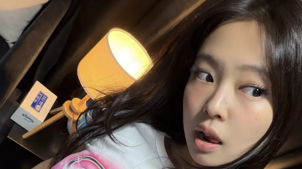 Jennie BLACKPINK Jadi Queen of Collaboration, Kali Ini Rilis Gummy ...