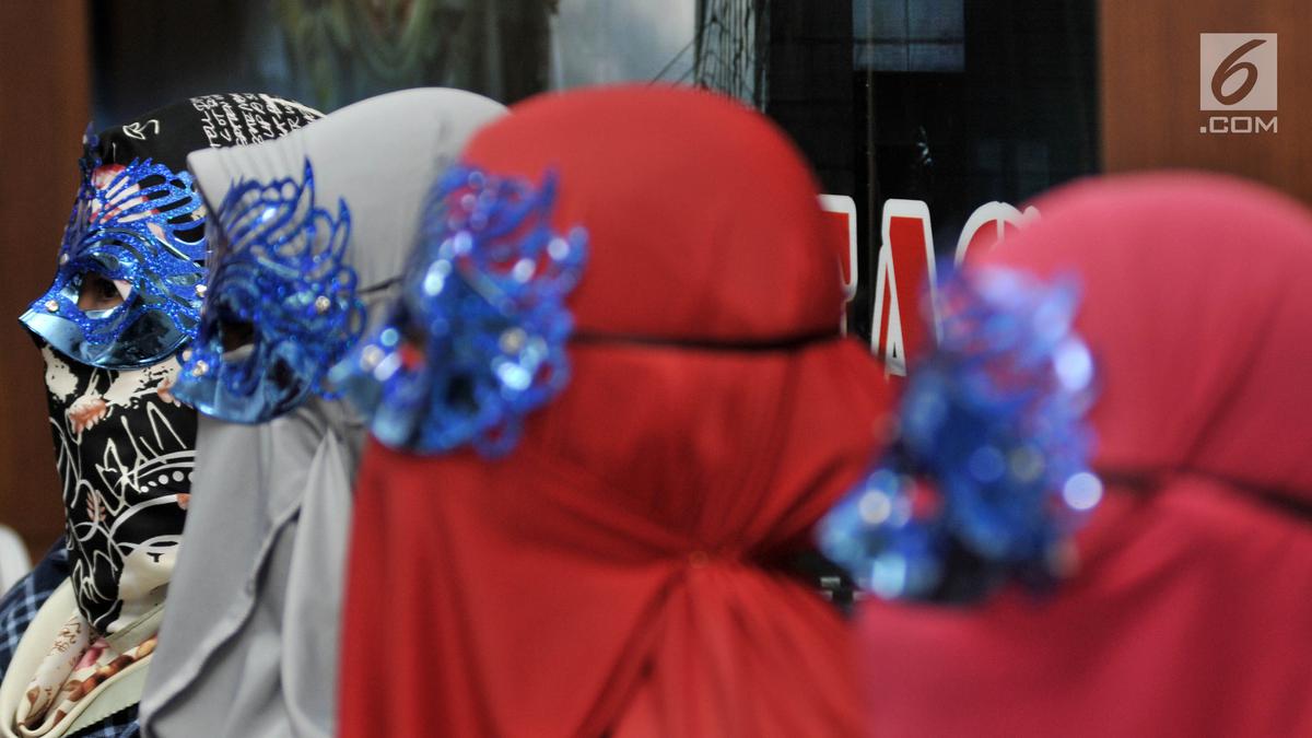 FOTO: Polisi Bongkar Sindikat Perdagangan Orang Jaringan Afrika-Timur Tengah - Foto Liputan6.com