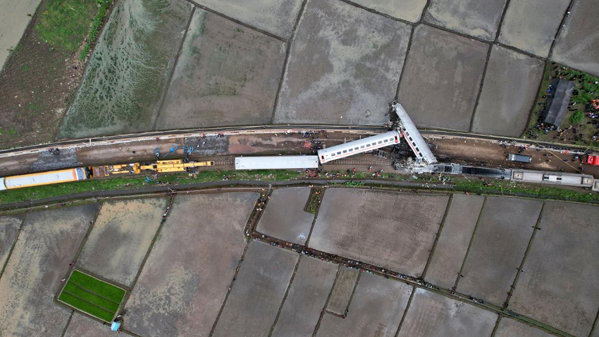 5 Kecelakaan Kereta Api Paling Mematikan yang Tercatat di Dunia - Hot ...