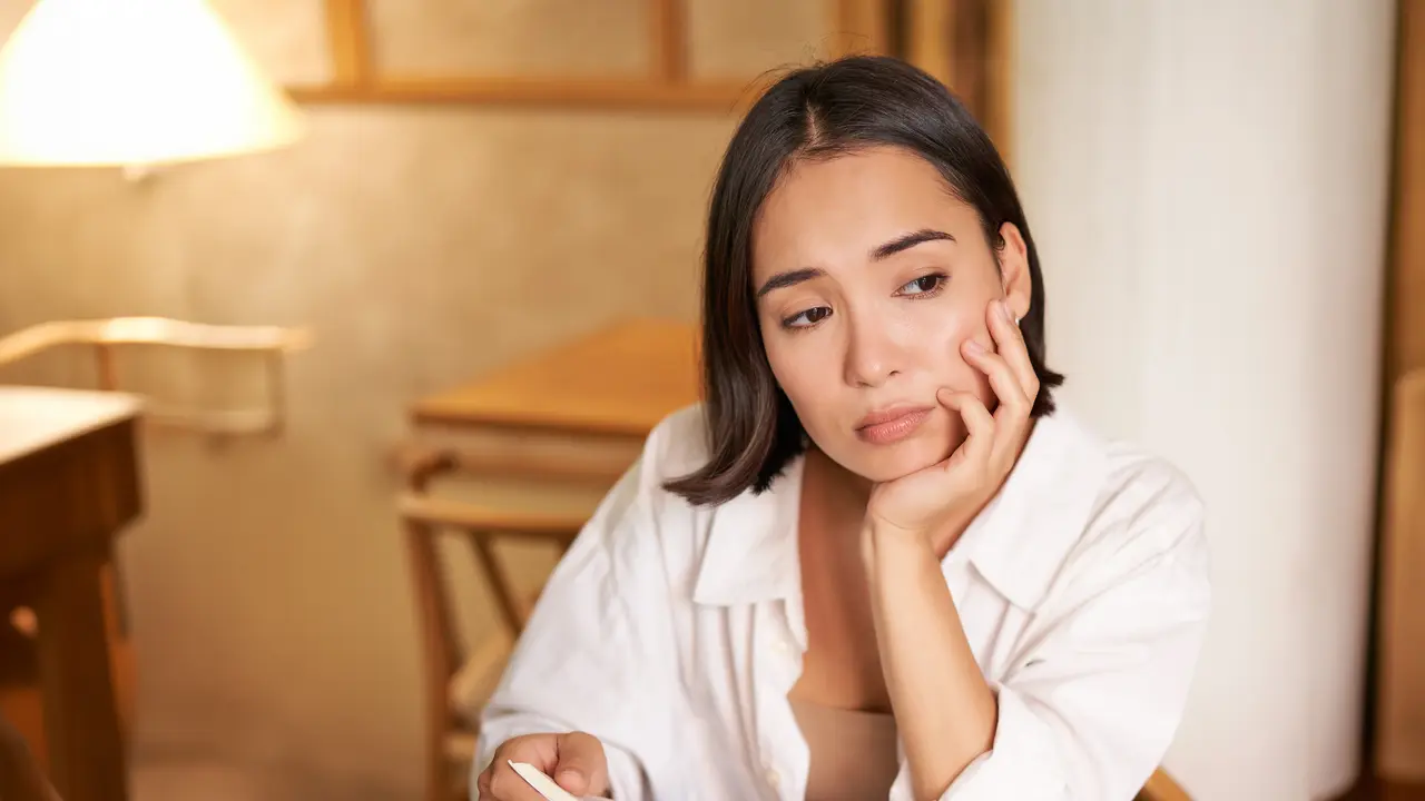 7 Tanda Orang Suka Merendahkan yang Lain padahal Hidupnya Sendiri Merana - Lifestyle Fimela.com