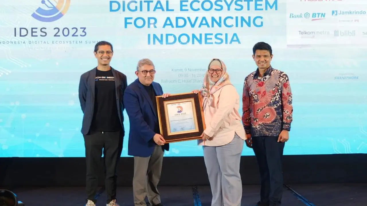 Ekosistem Digital Antar Peruri Raih Penghargaan Perusahaan Terbaik dalam IDES 2023 - Jateng ...