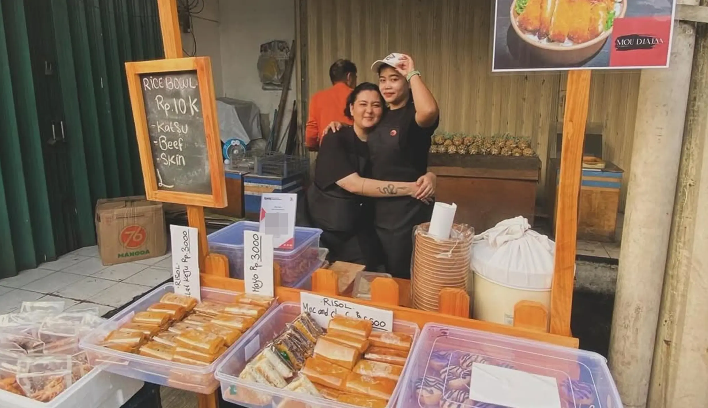 Potret Artis FTV Talitha Curtis Jualan Risol di Pinggir Jalan, Dulu ...