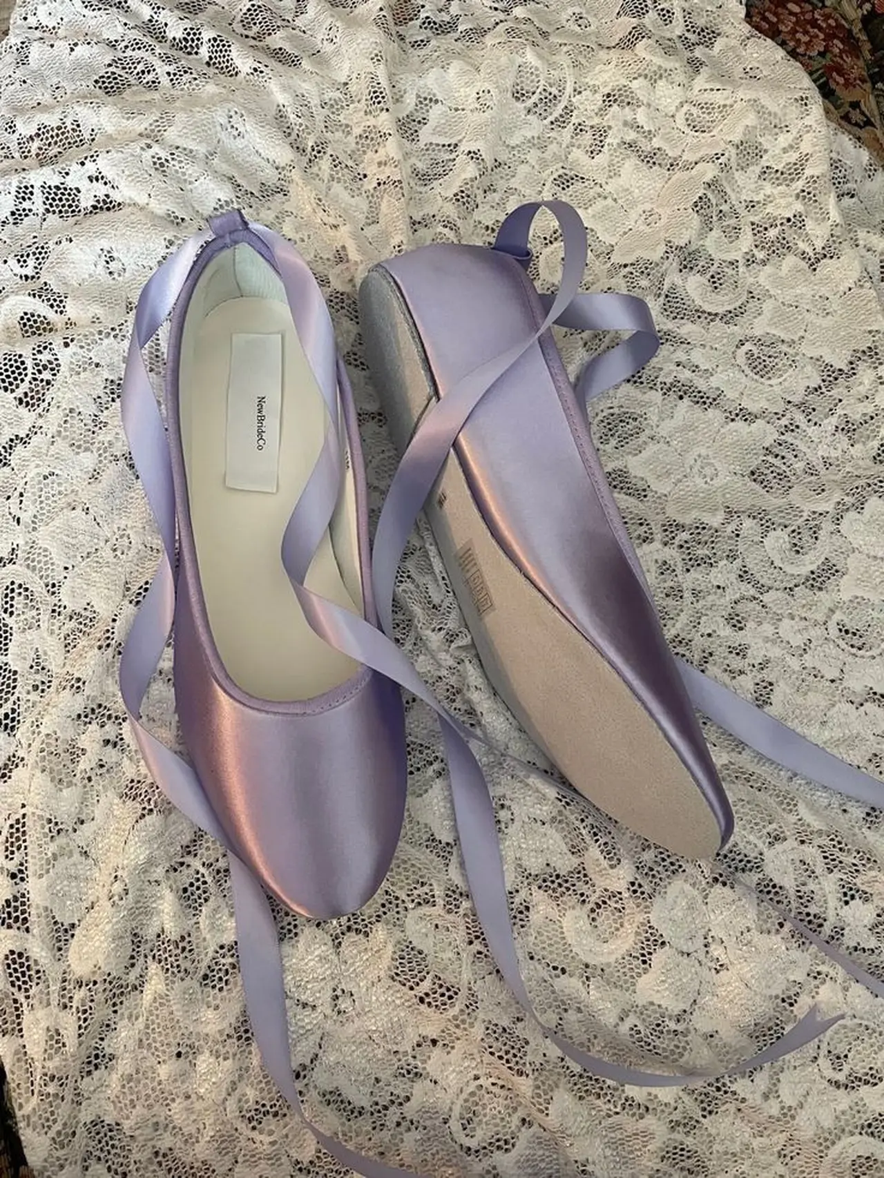 Inspirasi 5 Jenis Sepatu yang Bikin Membuatmu Tampil Stylish
