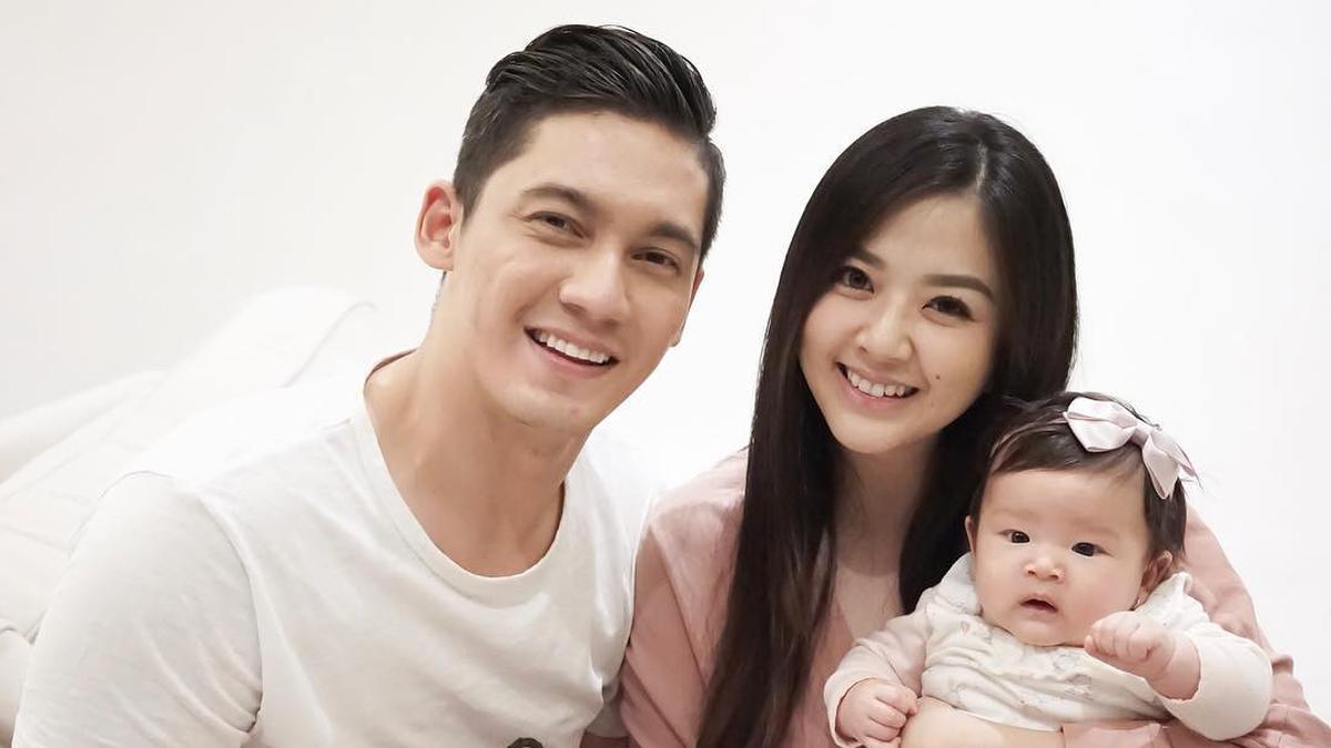 Rawat Anak, Franda Bayangkan Susahnya Ibunda Merawatnya Saat Kecil ...