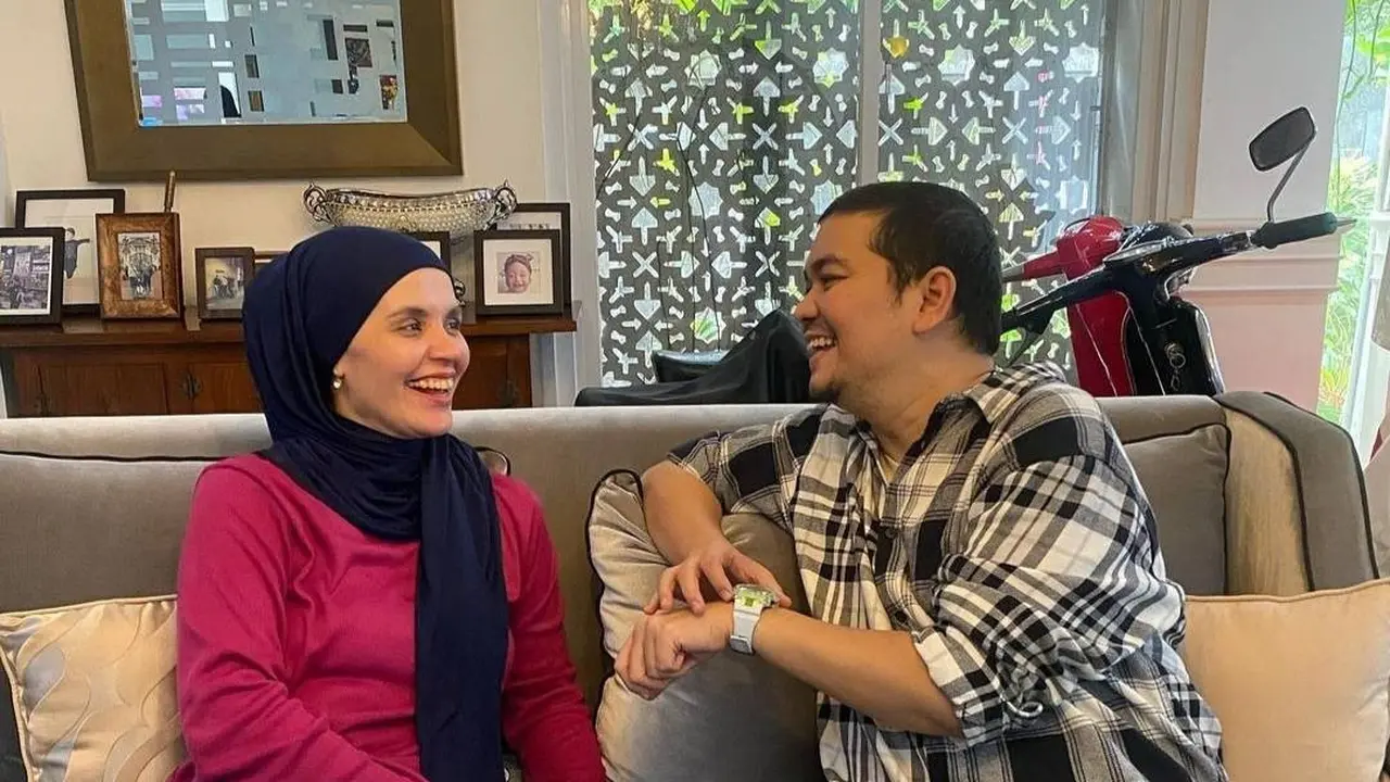 Indra Bekti dan Istri Rujuk, Ibunda Aldila Jelita Ngamuk - Entertainment Fimela.com
