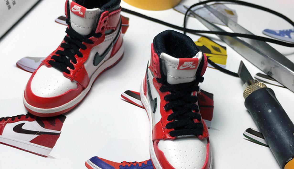 Penggemar Sepatu-Sepatu Bermerek, Seniman Ini Buat Miniaturnya Dengan ...