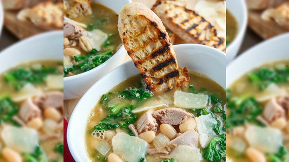 Sup Royal Tuna Kedelai