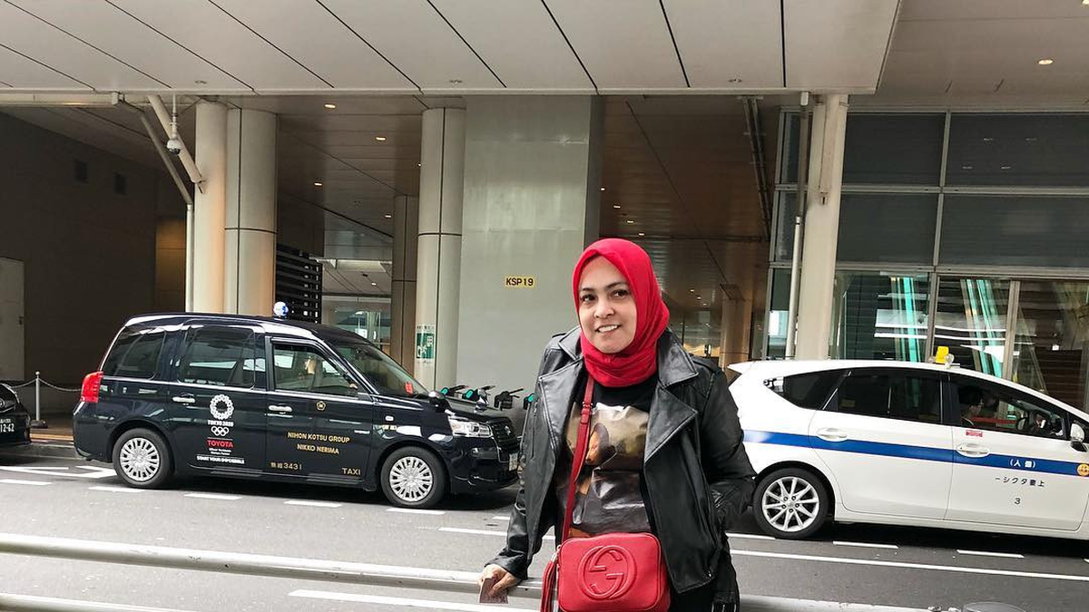 Astrid Istri Uya Kuya Gelar Tea Party Saat Bulan Ramadan - Islami ...