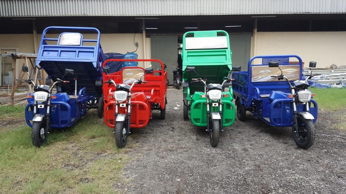 Rakitan Indonesia, Kendaraan Niaga Tenaga Listrik Resmi Dijual ...
