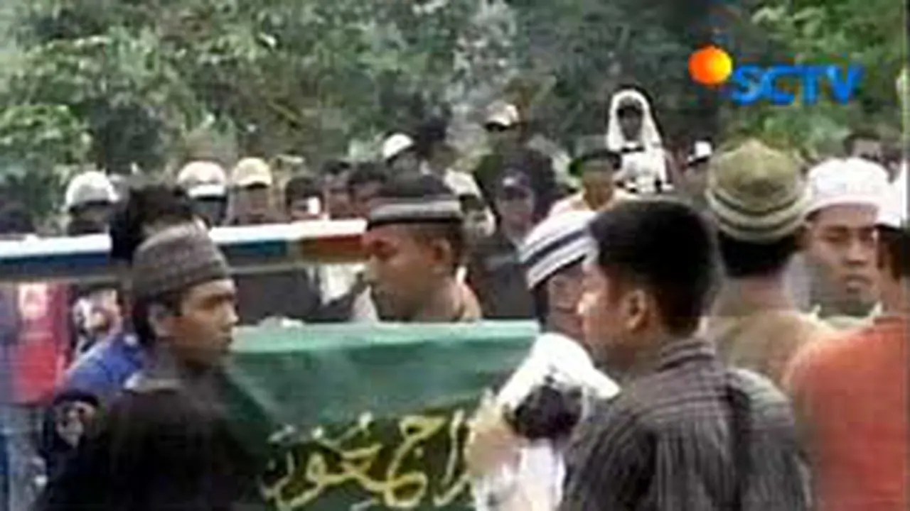 Jenazah Amrozi Cs Tiba di Kampung Halaman - News Liputan6.com