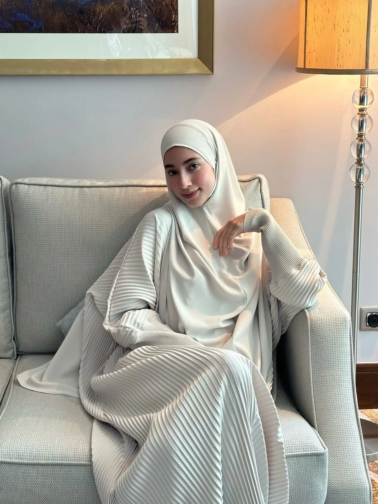 5 Potret Ameera Khan Pacar Jefri Nichol saat Tampil Berhijab, Pesona Kecantikannya Makin ...