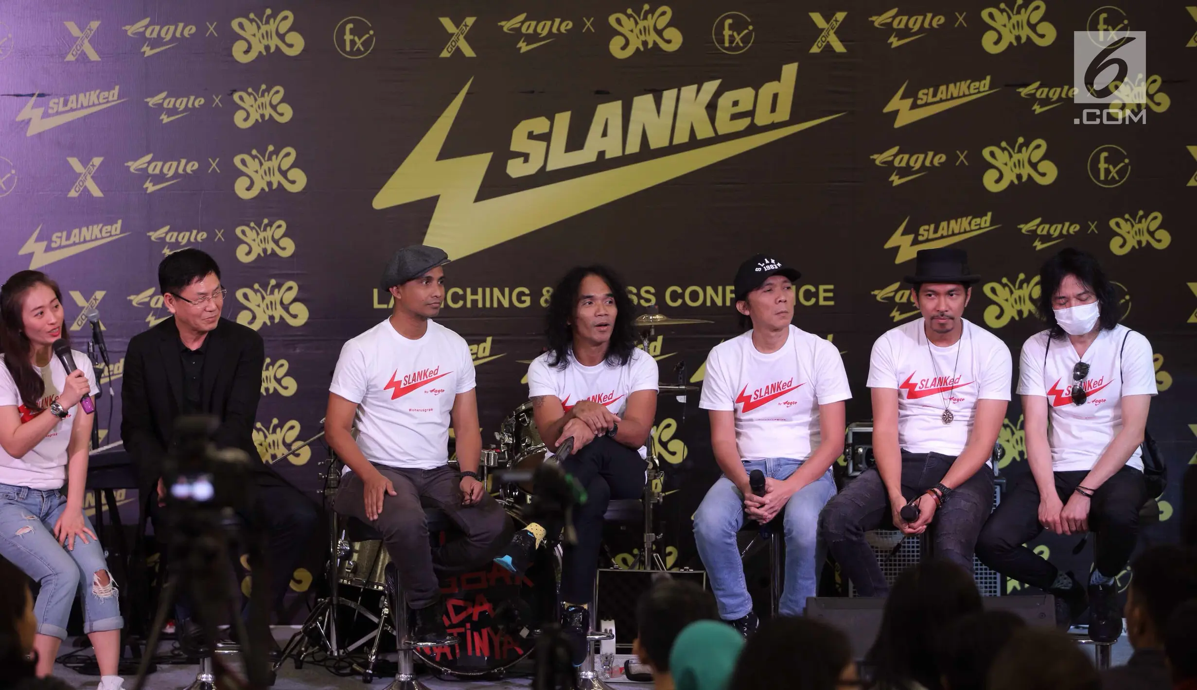 FOTO: Desain Keren, Slank Luncurkan Sepatu Edisi Terbatas - Foto ...