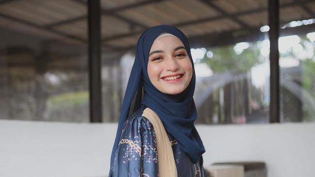 6 Potret Cut Intan Nabila, Atlet Anggar Disebut Kembaran Shireen Sungkar