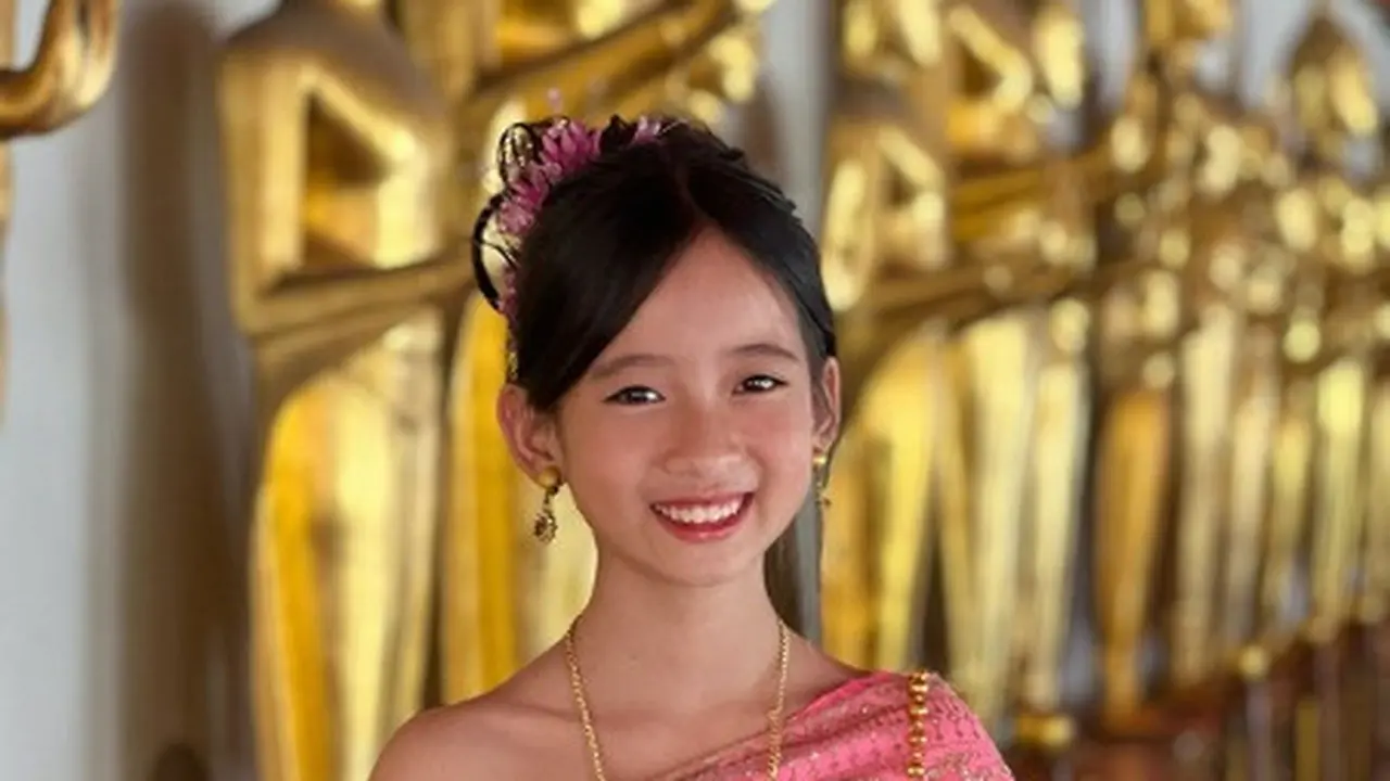 Mengenal Lebih Dekat Olivia Chan, Model Cilik yang Mengejar Impiannya Menjadi Member JKT48 ...