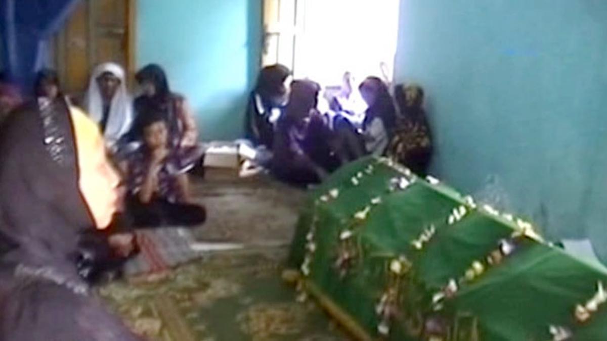 Bocah SD Tewas Diduga Dianiaya Kakak Kelas - Video Liputan6.com