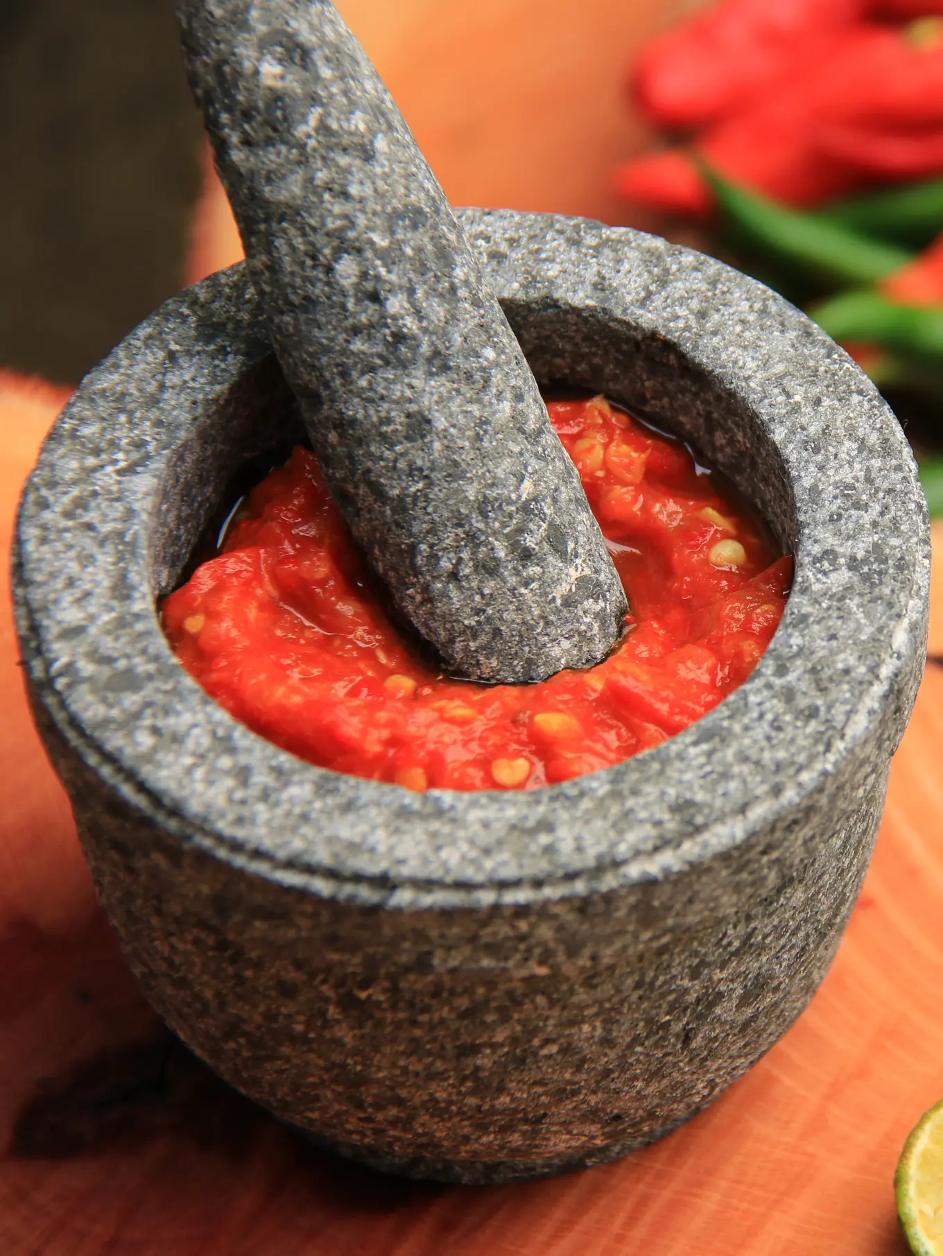 Tips Menyimpan Sambal Agar Tahan Lebih Lama